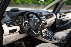 Grey BMW 2 Series 2017 in Tallinn, with an engine capacity of 1.50 L and mileage of 108 thousand km for 14500 €, photo 21 on AUTOMOTO.COM.LV