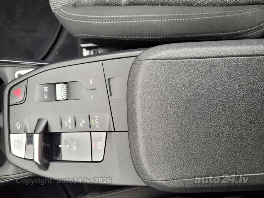 Grey BMW 2 Series 2022 in Tallinn, with an engine capacity of 1.50 L and mileage of 58 thousand km for 27500 €, photo 11 on AUTOMOTO.COM.LV