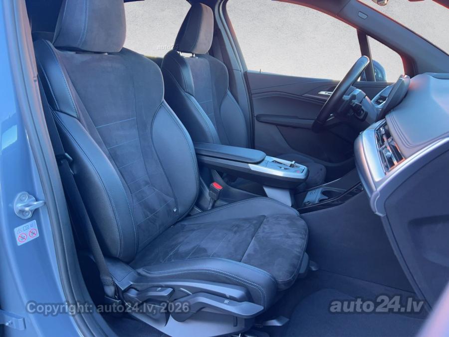 Pelēks BMW 2 Series 2022 Tallina, ar dzinēja tilpumu 1.50 L un nobraukumu 53 tūkst. km par 27900 €, foto 12 vietnē AUTOMOTO.COM.LV