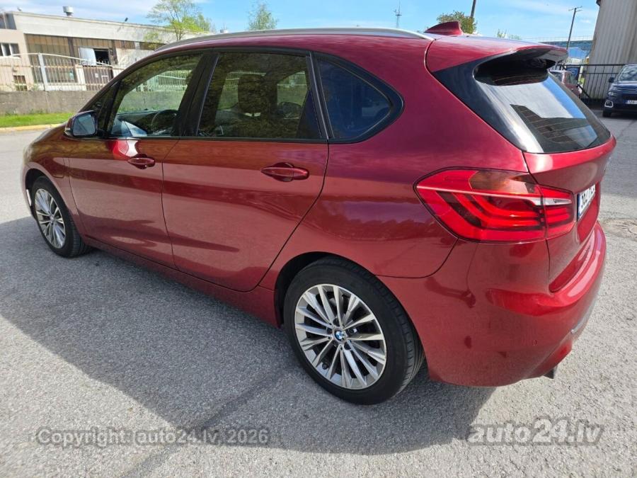 Sarkans BMW 2 Series 2019 Tallina, ar dzinēja tilpumu 1.50 L un nobraukumu 106 tūkst. km par 17000 €, foto 4 vietnē AUTOMOTO.COM.LV