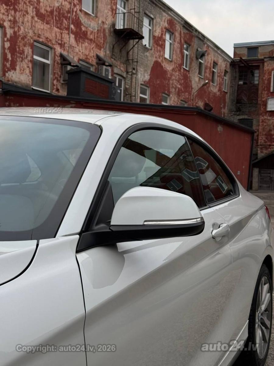 Balts BMW 2 Series 2017 Tallina, ar dzinēja tilpumu 1.50 L un nobraukumu 113 tūkst. km par 14990 €, foto 3 vietnē AUTOMOTO.COM.LV