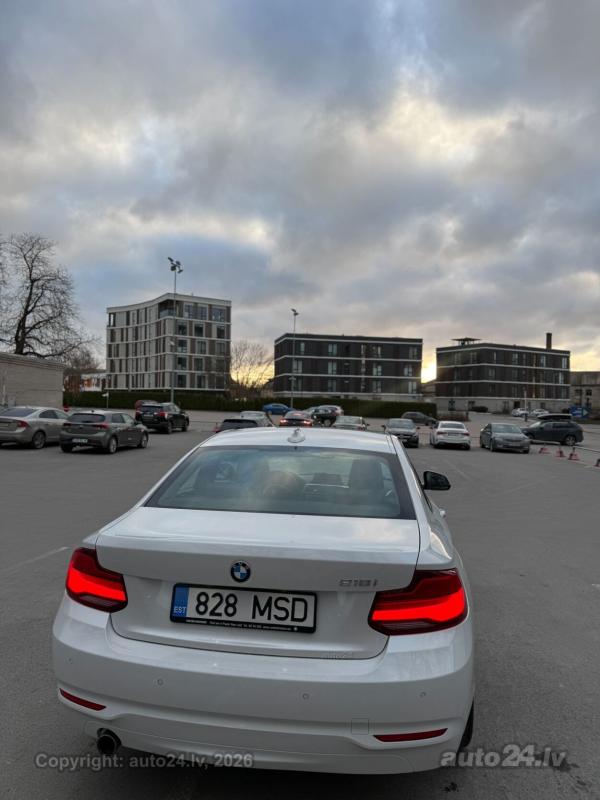 White BMW 2 Series 2017 in Tallinn, with an engine capacity of 1.50 L and mileage of 113 thousand km for 14990 €, photo 4 on AUTOMOTO.COM.LV
