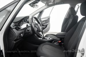 Белый БМВ 2 Серия 2017 в Таллин, объемом двигателя 1.50 л и пробегом 153 тыс. км за 10999 €, фото 8 на AUTOMOTO.COM.LV