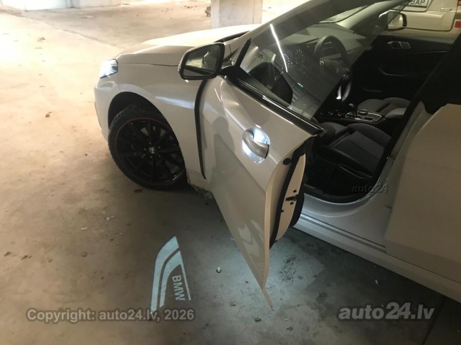 Balts BMW 2 Series 2020 Tallina, ar dzinēja tilpumu 1.50 L un nobraukumu 55 tūkst. km par 25000 €, foto 6 vietnē AUTOMOTO.COM.LV
