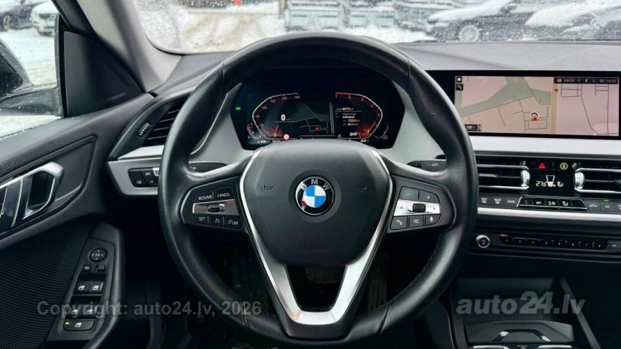 Balts BMW 2 Series 2021 Tallina, ar dzinēja tilpumu 1.50 L un nobraukumu 84 tūkst. km par 21500 €, foto 4 vietnē AUTOMOTO.COM.LV