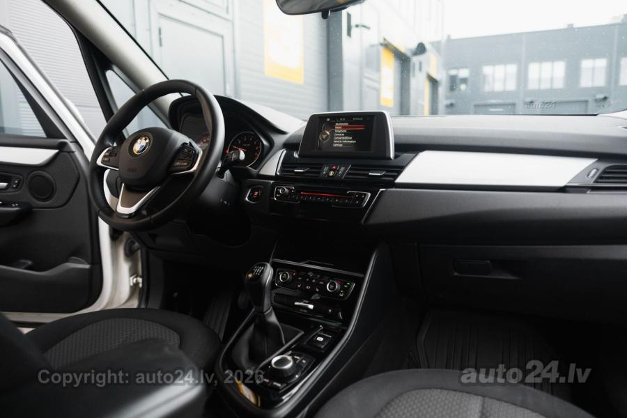Balts BMW 2 Series 2014 Tallina, ar dzinēja tilpumu 1.50 L un nobraukumu 170 tūkst. km par 7999 €, foto 7 vietnē AUTOMOTO.COM.LV