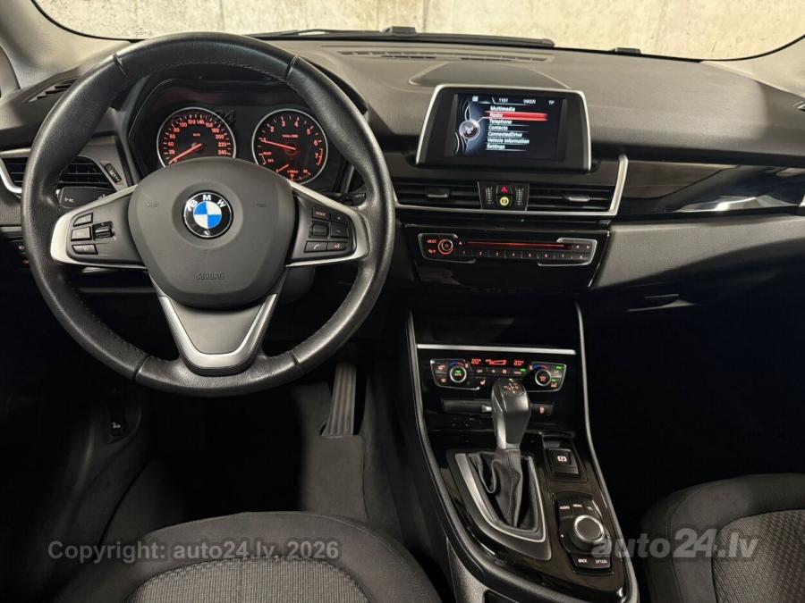 Balts BMW 2 Series 2015 Tallina, ar dzinēja tilpumu 1.50 L un nobraukumu 69 tūkst. km par 12950 €, foto 7 vietnē AUTOMOTO.COM.LV