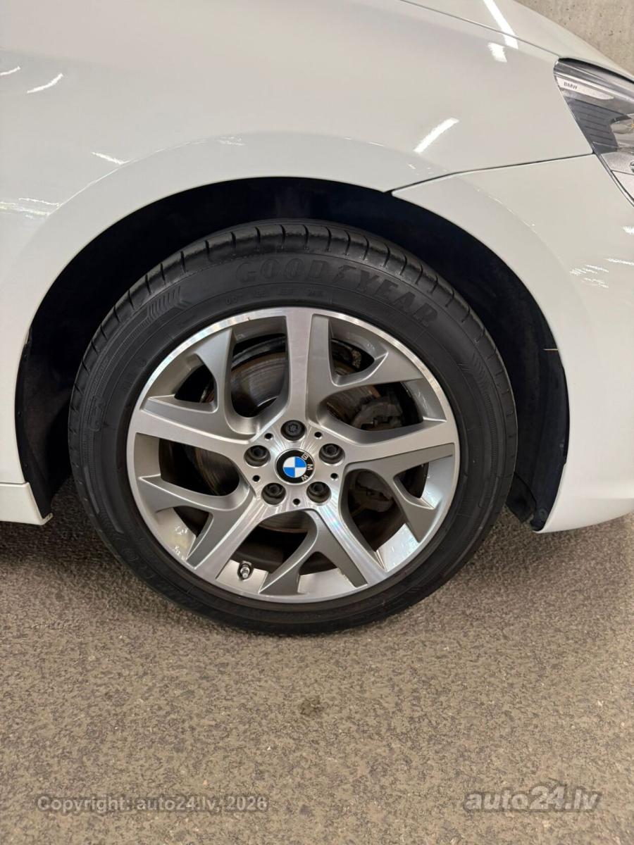 Balts BMW 2 Series 2015 Tallina, ar dzinēja tilpumu 1.50 L un nobraukumu 69 tūkst. km par 12950 €, foto 14 vietnē AUTOMOTO.COM.LV