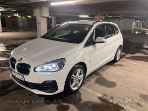 Balts BMW 2 Series 2018 Tallina, ar dzinēja tilpumu 0.00 L un nobraukumu 90 tūkst. km par 14000 €, foto  vietnē AUTOMOTO.COM.LV