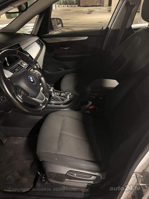 White BMW 2 Series 2018 in Tallinn, with an engine capacity of 0.00 L and mileage of 90 thousand km for 14000 €, photo 7 on AUTOMOTO.COM.LV