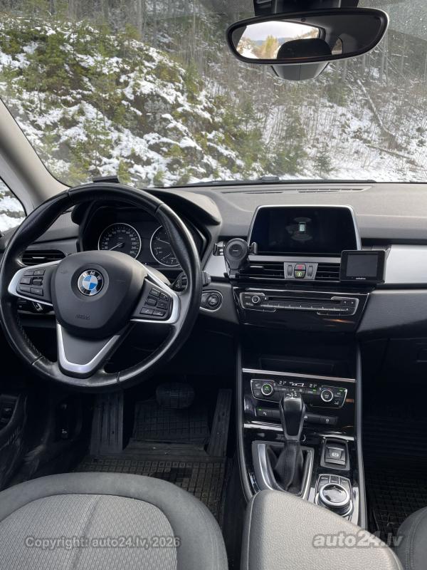Balts BMW 2 Series 2018 Narva, ar dzinēja tilpumu 2.00 L un nobraukumu 282 tūkst. km par 10000 €, foto 3 vietnē AUTOMOTO.COM.LV