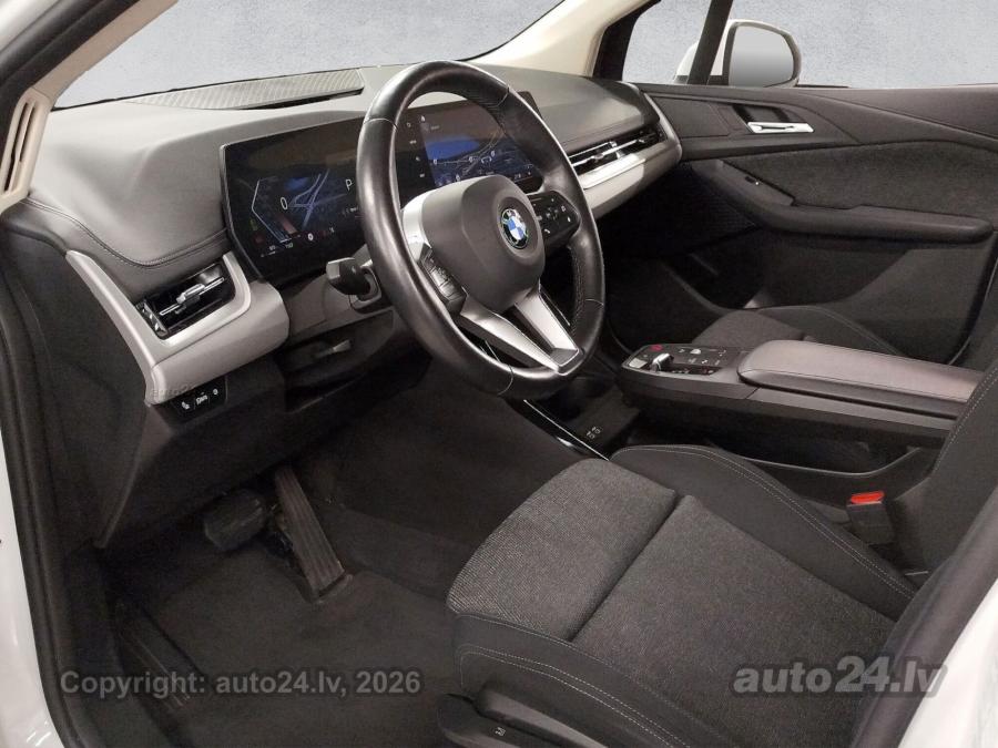 White BMW 2 Series 2022 in Tallinn, with an engine capacity of 2.00 L and mileage of 56 thousand km for 22990 €, photo 4 on AUTOMOTO.COM.LV