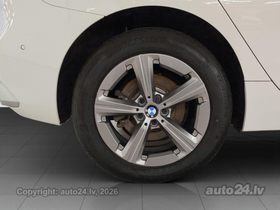 White BMW 2 Series 2022 in Tallinn, with an engine capacity of 2.00 L and mileage of 56 thousand km for 22990 €, photo 10 on AUTOMOTO.COM.LV