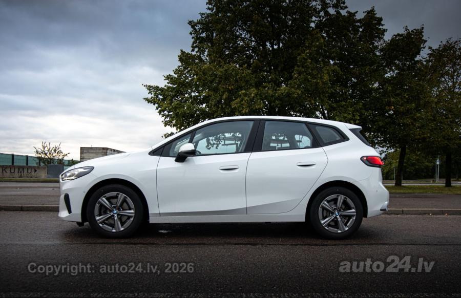 White BMW 2 Series 2022 in Tallinn, with an engine capacity of 2.00 L and mileage of 61 thousand km for 23900 €, photo 5 on AUTOMOTO.COM.LV