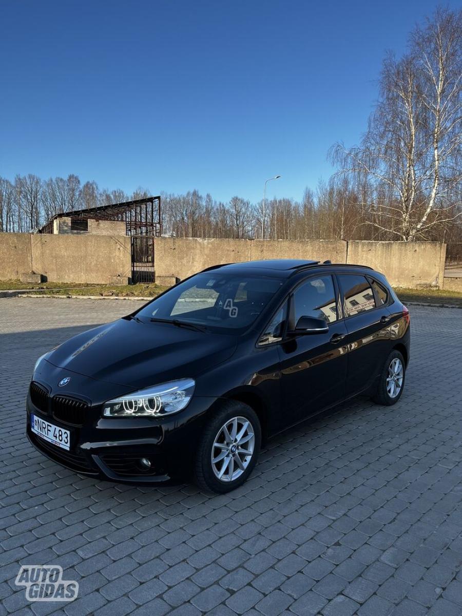 Черный БМВ 216 Active Tourer 2017 в Плунге, объемом двигателя 1.50 л и пробегом 135 тыс. км за 7600 €, фото 1 на AUTOMOTO.COM.LV
