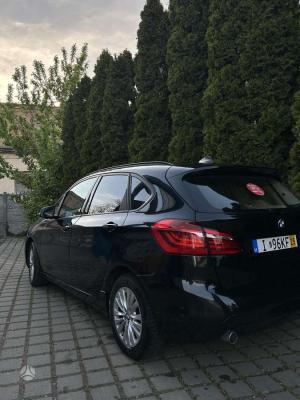 Melns BMW 216 Active Tourer 2017 Viļņa, ar dzinēja tilpumu 1.50 L un nobraukumu 0 tūkst. km par 7200 €, foto 4 vietnē AUTOMOTO.COM.LV