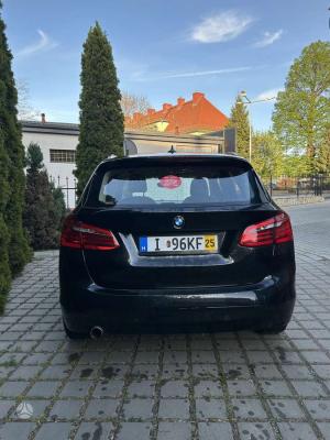 Melns BMW 216 Active Tourer 2017 Viļņa, ar dzinēja tilpumu 1.50 L un nobraukumu 0 tūkst. km par 7200 €, foto 9 vietnē AUTOMOTO.COM.LV