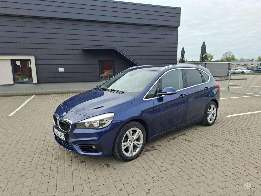 Синий БМВ 216 Active Tourer 2014 в Каунас, объемом двигателя 2.00 л и пробегом 250 тыс. км за 6900 €, фото 1 на AUTOMOTO.COM.LV