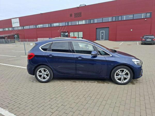 Синий БМВ 216 Active Tourer 2014 в Каунас, объемом двигателя 2.00 л и пробегом 250 тыс. км за 6900 €, фото 4 на AUTOMOTO.COM.LV