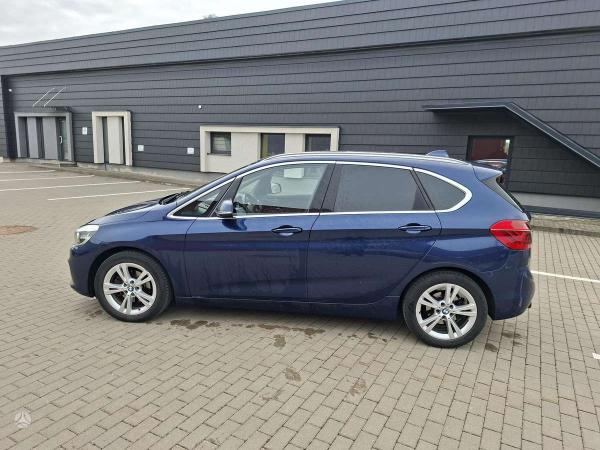 Синий БМВ 216 Active Tourer 2014 в Каунас, объемом двигателя 2.00 л и пробегом 250 тыс. км за 6900 €, фото 8 на AUTOMOTO.COM.LV