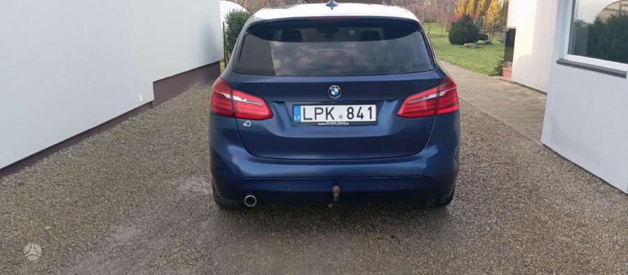 Blue BMW 216 Active Tourer 2015 in Siauliai, with an engine capacity of 1.50 L and mileage of 253 thousand km for 6250 €, photo 4 on AUTOMOTO.COM.LV