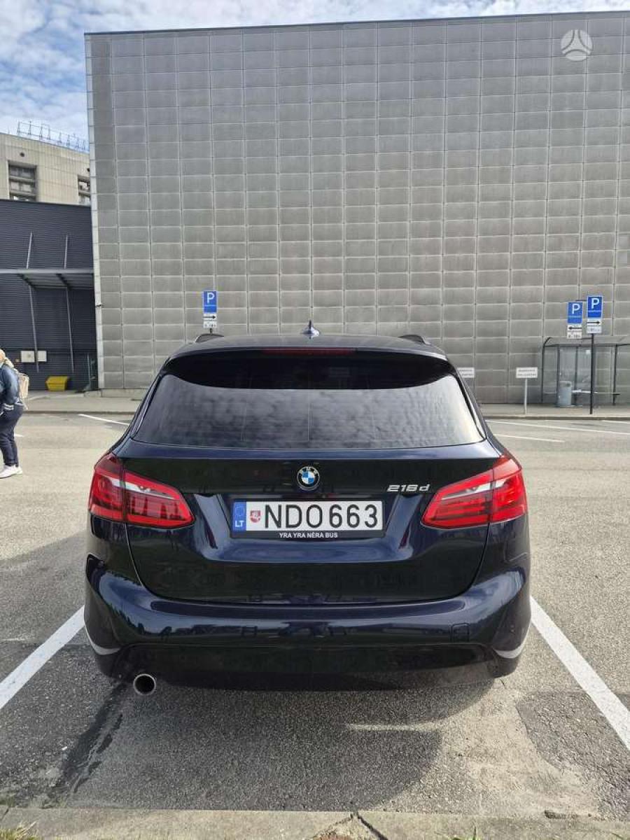 Blue BMW 216 Active Tourer 2016 in Vilnius, with an engine capacity of 1.50 L and mileage of 291 thousand km for 6200 €, photo 8 on AUTOMOTO.COM.LV