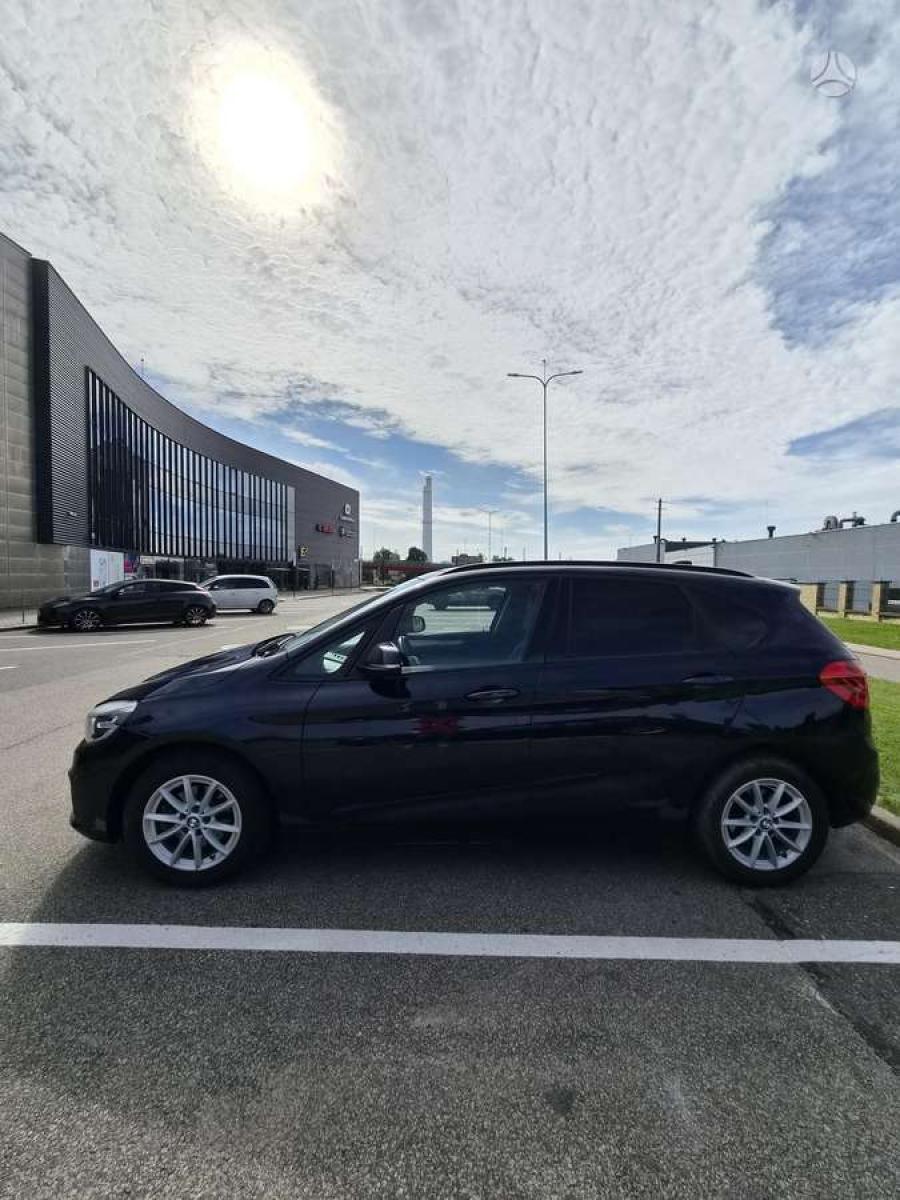 Blue BMW 216 Active Tourer 2016 in Vilnius, with an engine capacity of 1.50 L and mileage of 291 thousand km for 6200 €, photo 17 on AUTOMOTO.COM.LV