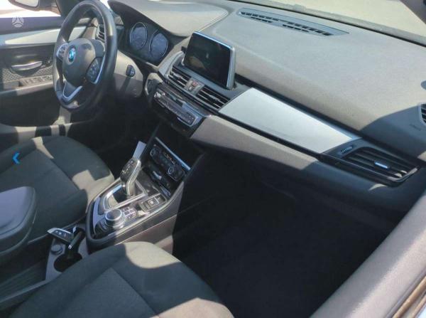 Серый БМВ 216 Active Tourer 2018 в Вильнюс, объемом двигателя 1.50 л и пробегом 130 тыс. км за 9800 €, фото 3 на AUTOMOTO.COM.LV