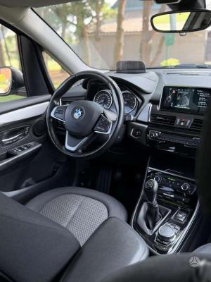 Pelēks BMW 216 Active Tourer 2015 Pakruojis, ar dzinēja tilpumu 1.50 L un nobraukumu 237 tūkst. km par 6450 €, foto 3 vietnē AUTOMOTO.COM.LV