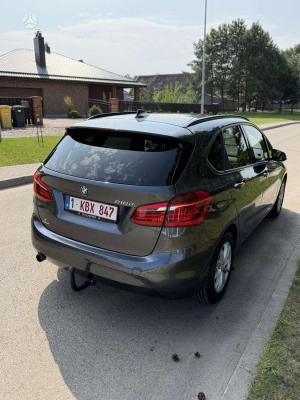 Pelēks BMW 216 Active Tourer 2015 Pakruojis, ar dzinēja tilpumu 1.50 L un nobraukumu 237 tūkst. km par 6450 €, foto 16 vietnē AUTOMOTO.COM.LV