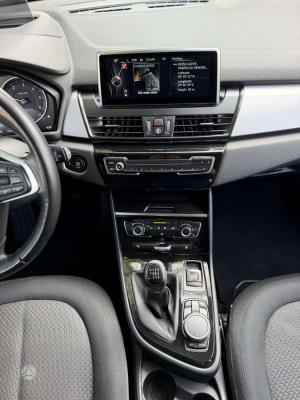 Pelēks BMW 216 Active Tourer 2015 Pakruojis, ar dzinēja tilpumu 1.50 L un nobraukumu 237 tūkst. km par 6450 €, foto 23 vietnē AUTOMOTO.COM.LV