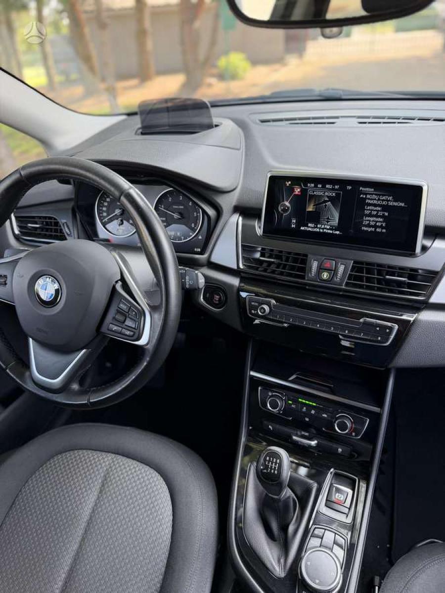 Pelēks BMW 216 Active Tourer 2015 Pakruojis, ar dzinēja tilpumu 1.50 L un nobraukumu 237 tūkst. km par 6450 €, foto 26 vietnē AUTOMOTO.COM.LV