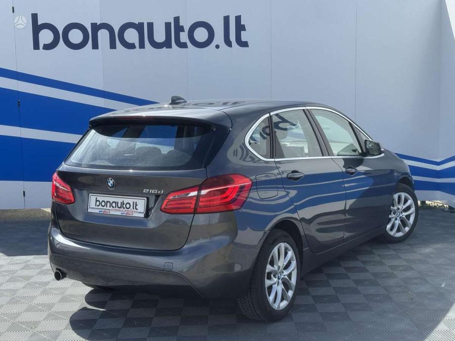 Grey BMW 216 Active Tourer 2016 in Kaunas, with an engine capacity of 1.50 L and mileage of 299 thousand km for 8850 €, photo 4 on AUTOMOTO.COM.LV