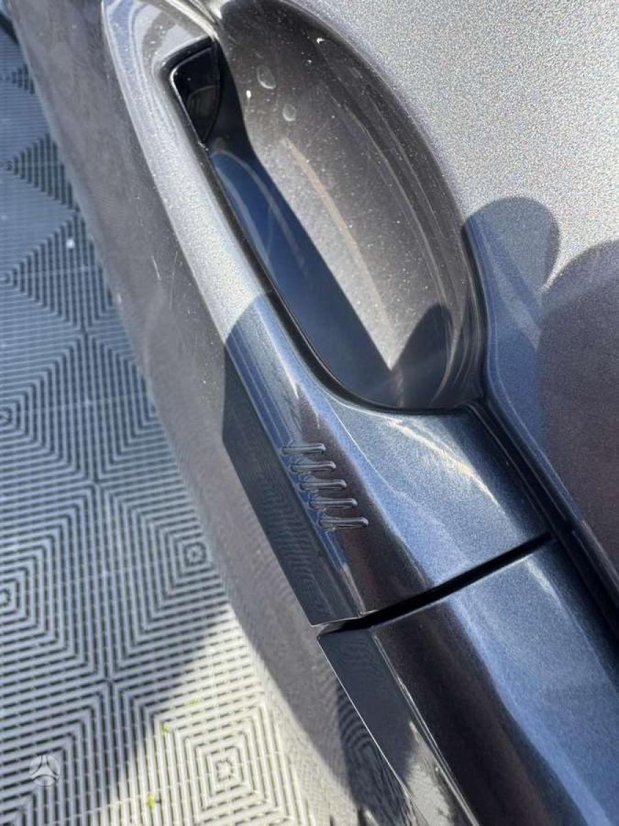 Grey BMW 216 Active Tourer 2016 in Kaunas, with an engine capacity of 1.50 L and mileage of 299 thousand km for 8850 €, photo 9 on AUTOMOTO.COM.LV