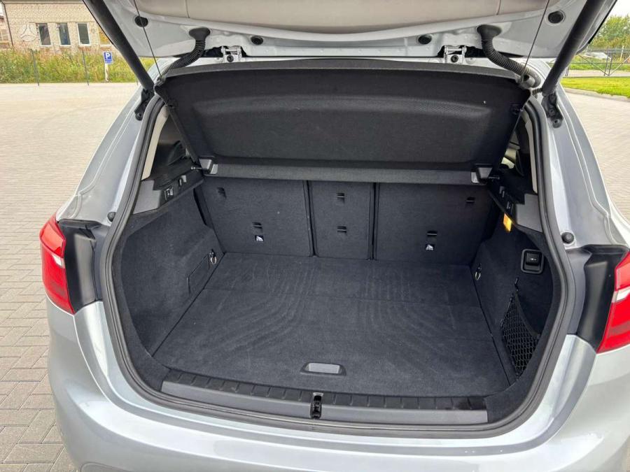 Grey BMW 216 Active Tourer 2017 in Telschi, with an engine capacity of 1.50 L and mileage of 211 thousand km for 6200 €, photo 14 on AUTOMOTO.COM.LV