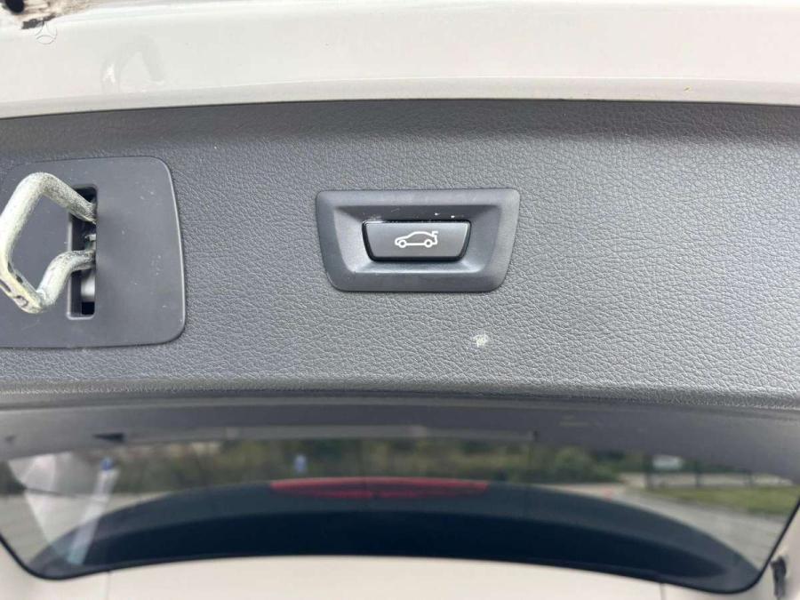 Grey BMW 216 Active Tourer 2017 in Telschi, with an engine capacity of 1.50 L and mileage of 211 thousand km for 6200 €, photo 15 on AUTOMOTO.COM.LV