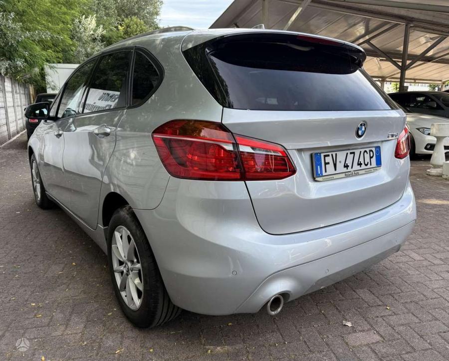 Pelēks BMW 216 Active Tourer 2019 Šauļi, ar dzinēja tilpumu 1.50 L un nobraukumu 227 tūkst. km par 7950 €, foto 5 vietnē AUTOMOTO.COM.LV