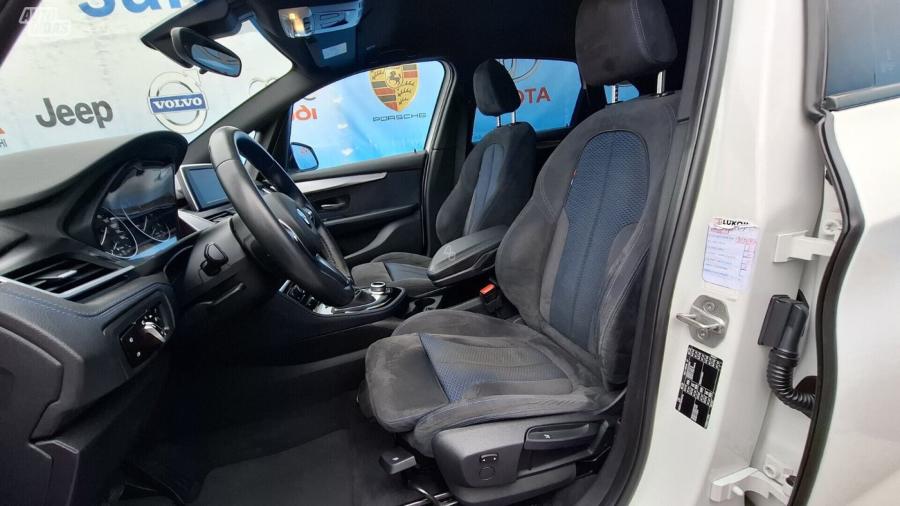 Белый БМВ 216 Active Tourer 2017 в Шяуляй, объемом двигателя 1.50 л и пробегом 218 тыс. км за 9900 €, фото 10 на AUTOMOTO.COM.LV