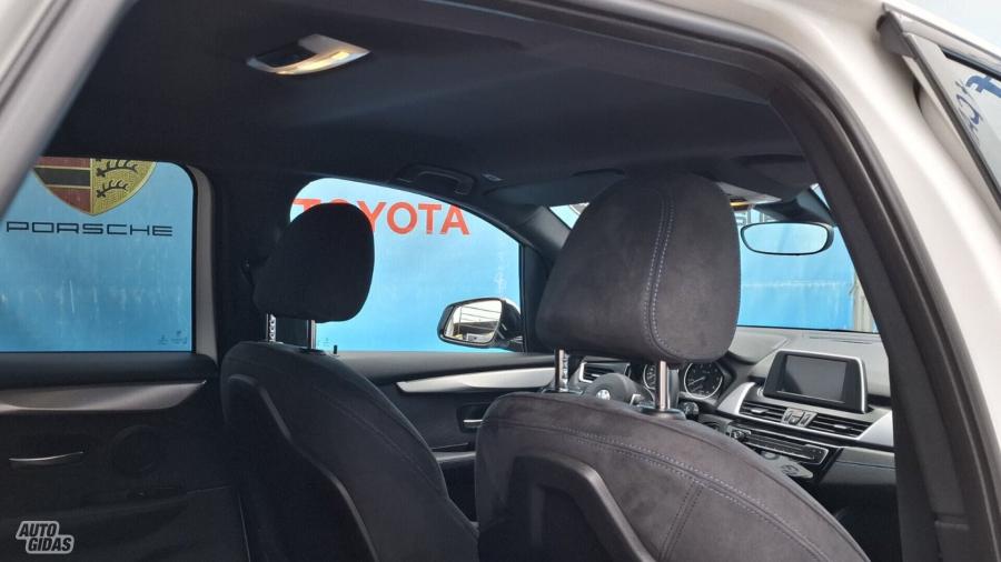 Белый БМВ 216 Active Tourer 2017 в Шяуляй, объемом двигателя 1.50 л и пробегом 218 тыс. км за 9900 €, фото 14 на AUTOMOTO.COM.LV
