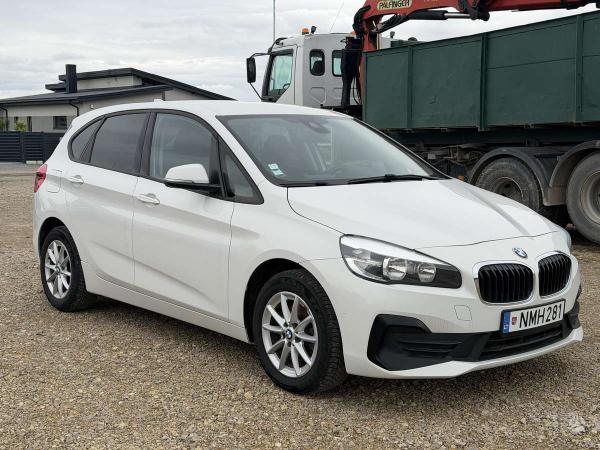 Белый БМВ 216 Active Tourer 2020 в Шяуляй, объемом двигателя 1.50 л и пробегом 262 тыс. км за 9100 €, фото 3 на AUTOMOTO.COM.LV