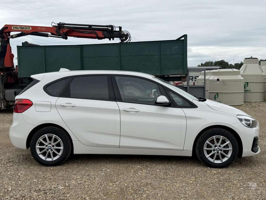 Белый БМВ 216 Active Tourer 2020 в Шяуляй, объемом двигателя 1.50 л и пробегом 262 тыс. км за 9100 €, фото 5 на AUTOMOTO.COM.LV