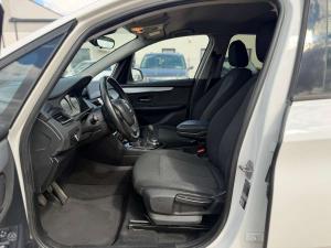White BMW 216 Active Tourer 2020 in Siauliai, with an engine capacity of 1.50 L and mileage of 262 thousand km for 8900 €, photo 11 on AUTOMOTO.COM.LV