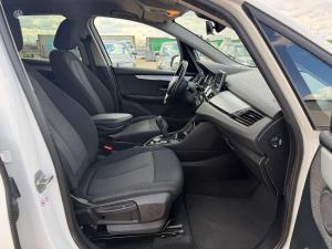 White BMW 216 Active Tourer 2020 in Siauliai, with an engine capacity of 1.50 L and mileage of 262 thousand km for 8900 €, photo 14 on AUTOMOTO.COM.LV