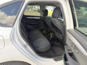Белый БМВ 216 Active Tourer 2020 в Шяуляй, объемом двигателя 1.50 л и пробегом 262 тыс. км за 8700 €, фото 13 на AUTOMOTO.COM.LV