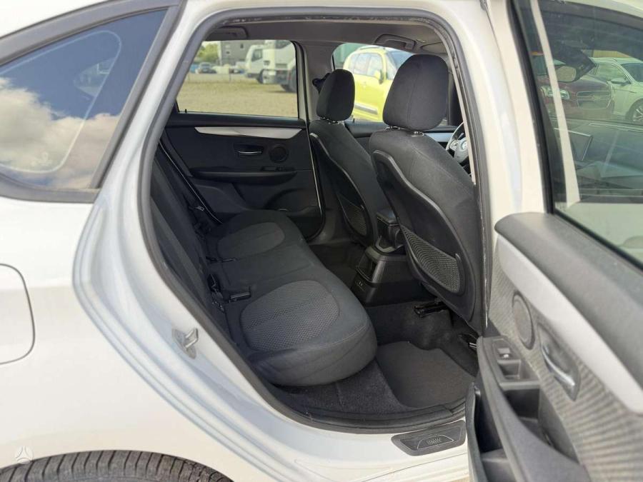 Белый БМВ 216 Active Tourer 2020 в Шяуляй, объемом двигателя 1.50 л и пробегом 262 тыс. км за 8700 €, фото 13 на AUTOMOTO.COM.LV