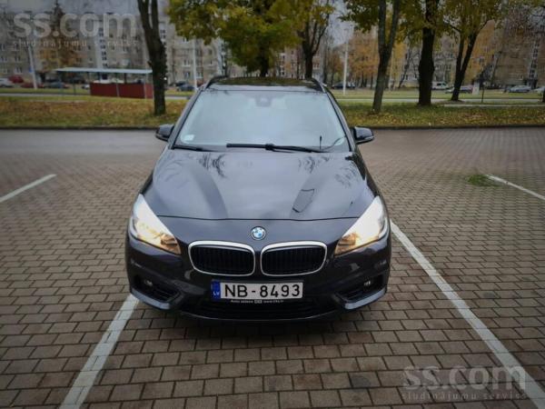 Черный БМВ 216 2016 в Рига, объемом двигателя 1.50 л и пробегом 323 тыс. км за 6000 €, фото 3 на AUTOMOTO.COM.LV