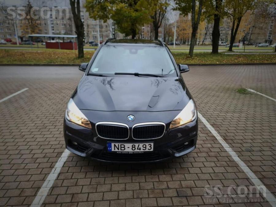 Black BMW 216 2016 in Riga, with an engine capacity of 1.50 L and mileage of 323 thousand km for 6000 €, photo 4 on AUTOMOTO.COM.LV