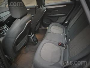 Black BMW 216 2016 in Riga, with an engine capacity of 1.50 L and mileage of 323 thousand km for 6000 €, photo 6 on AUTOMOTO.COM.LV
