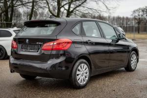 Melns BMW 216 2016 Liepāja, ar dzinēja tilpumu 1.50 L un nobraukumu 255 tūkst. km par 11950 €, foto 5 vietnē AUTOMOTO.COM.LV