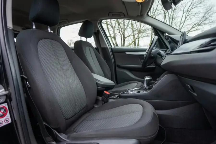 Melns BMW 216 2016 Liepāja, ar dzinēja tilpumu 1.50 L un nobraukumu 255 tūkst. km par 11950 €, foto 13 vietnē AUTOMOTO.COM.LV
